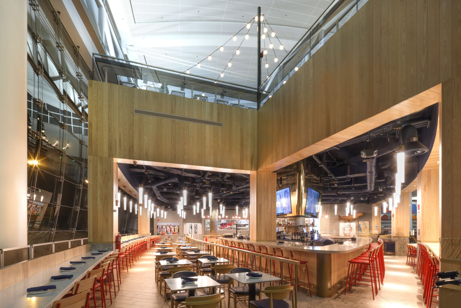 Salty's at the SEA - Explore SEA